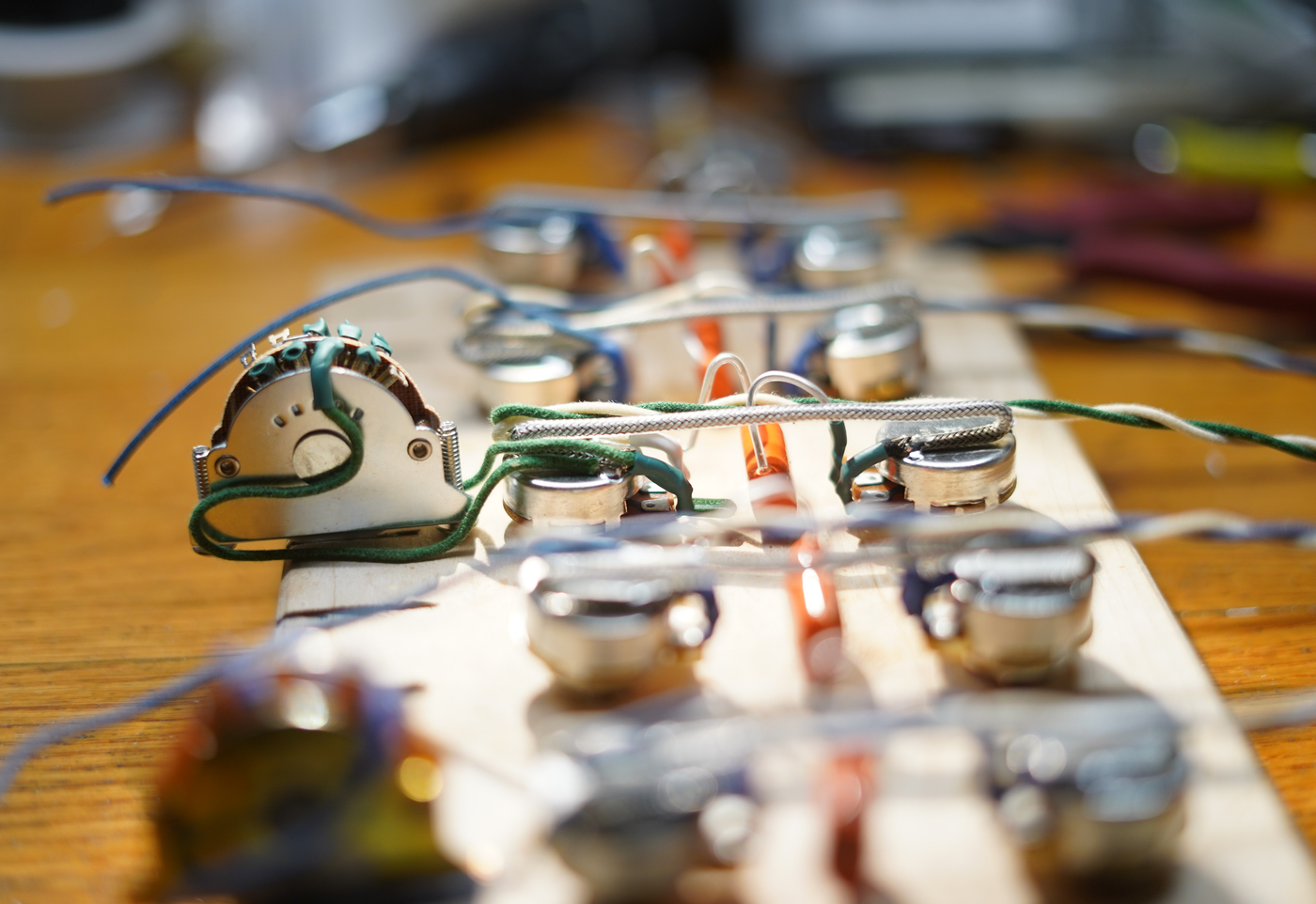 Exploring 4-Way Switching for Telecaster Guitars